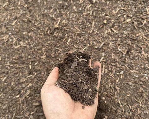 Soil Near Me - Topsoil.Rocks